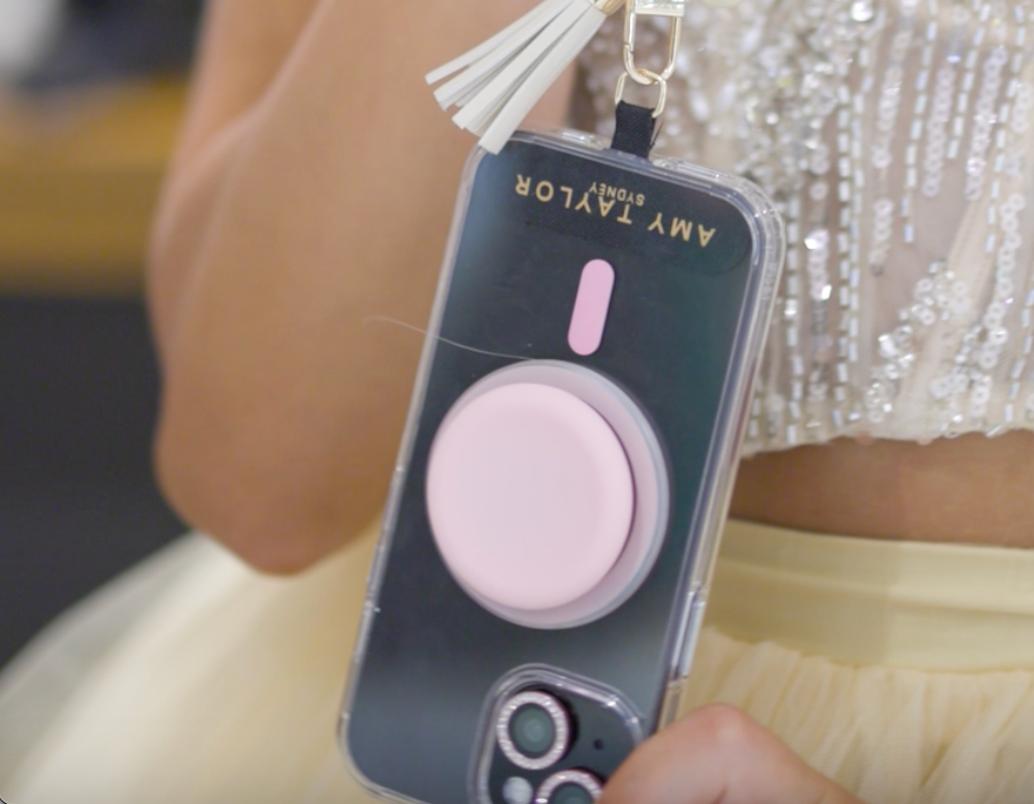 Dress Your Fone – Fone King